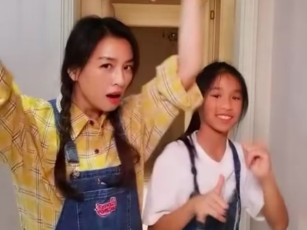 Transformasi Inspiratif: Dari Ejekan Anak Artis Terjelek Menjadi Model ...